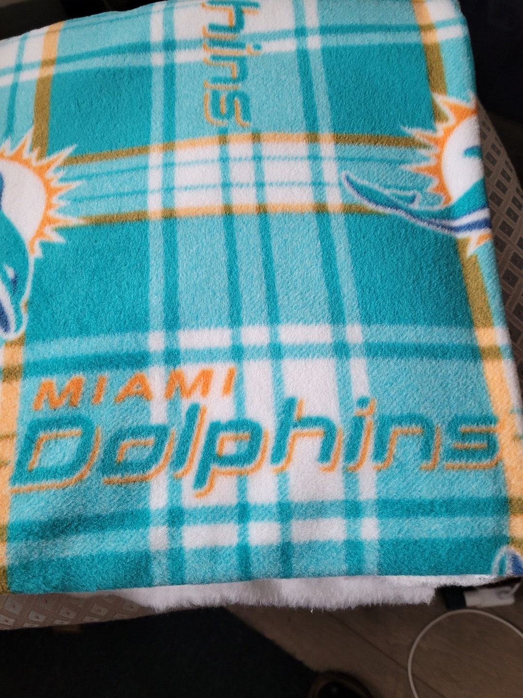 FLEECE NFL DOLPHINS 60X36 Enough to Make a Blanket A Couple Scarves ...