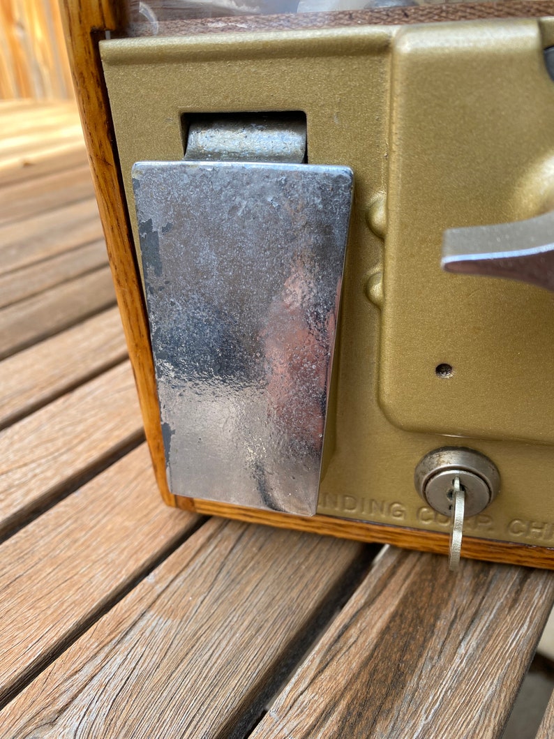 Victor Baby Grand 5 Cent Gumball Machine - Etsy