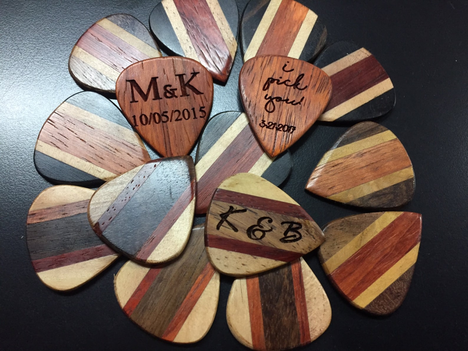 Design a Pick Custom Wood Guitar Picks - Etsy Israel