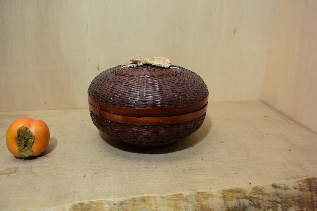 Chinese Bamboo Basket With Lid Fabric Lined - Etsy