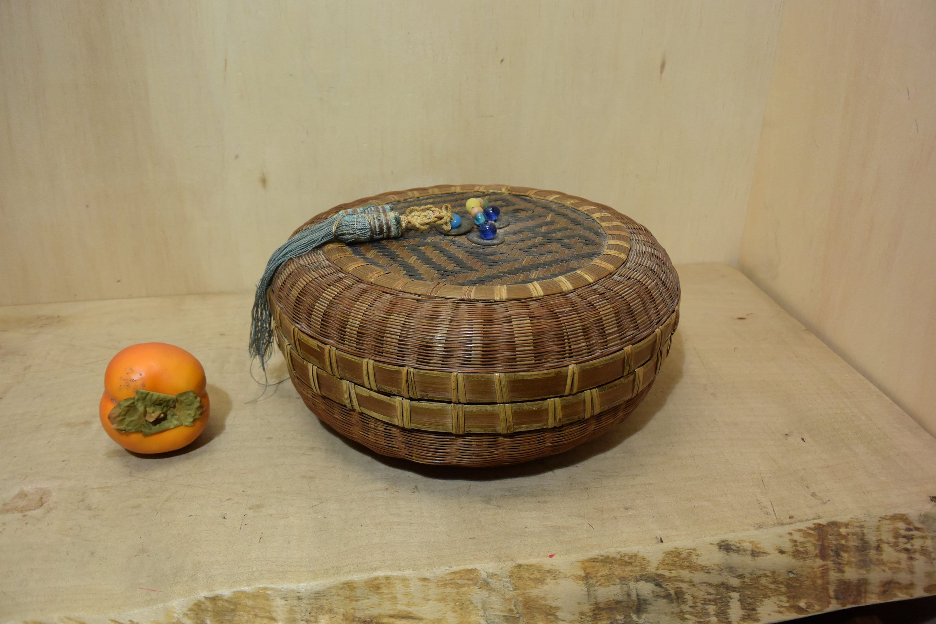 Sewing Vintage Bamboo Chinese Sewing Basket with Lid Caddies & Holders ...