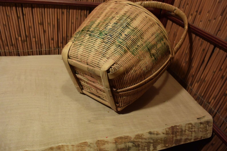 Vintage Chinese Bamboo Basket with Handle | Etsy