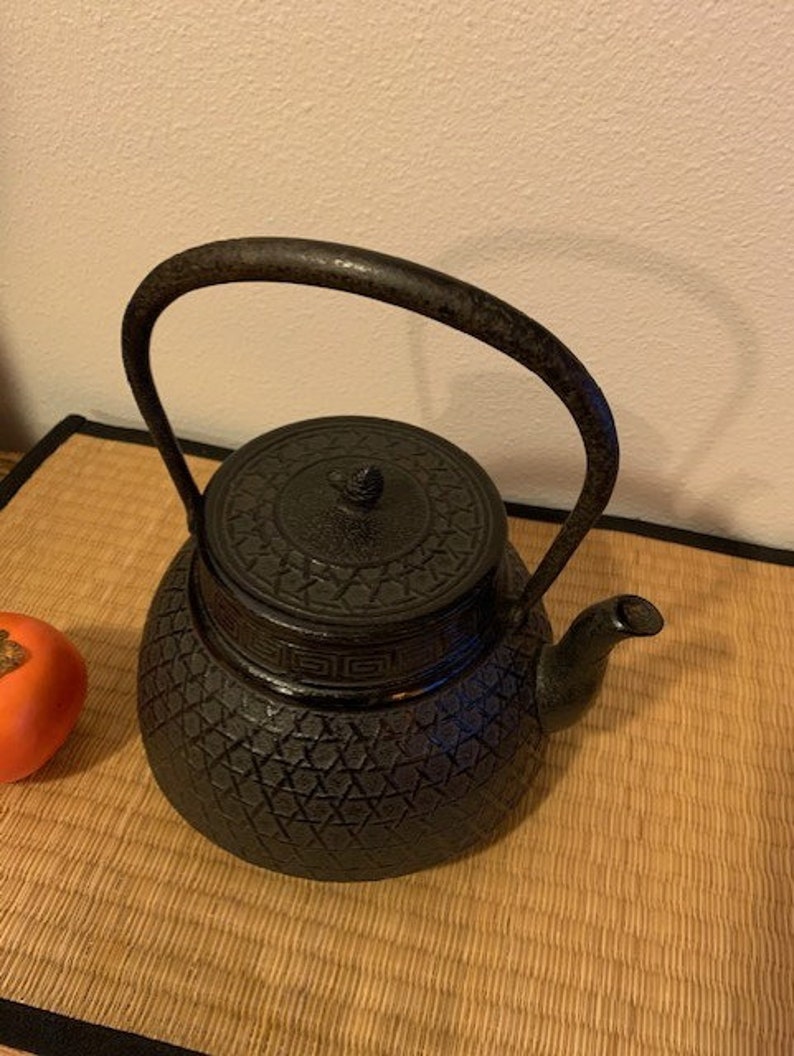 Large Vintage Japanese Cast Irontea Kettle Nambu Tetsubin | Etsy