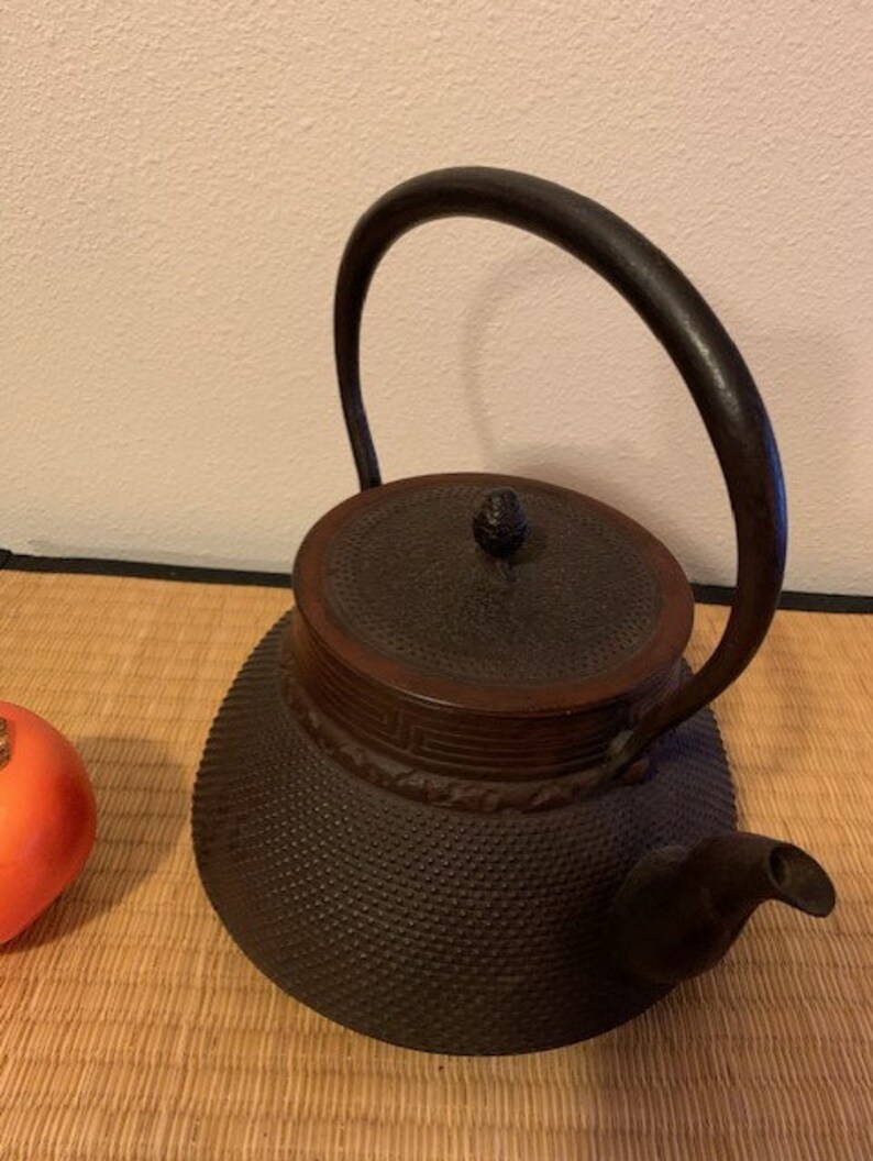Large Vintage Japanese Cast Irontea Kettle Nambu Tetsubin | Etsy