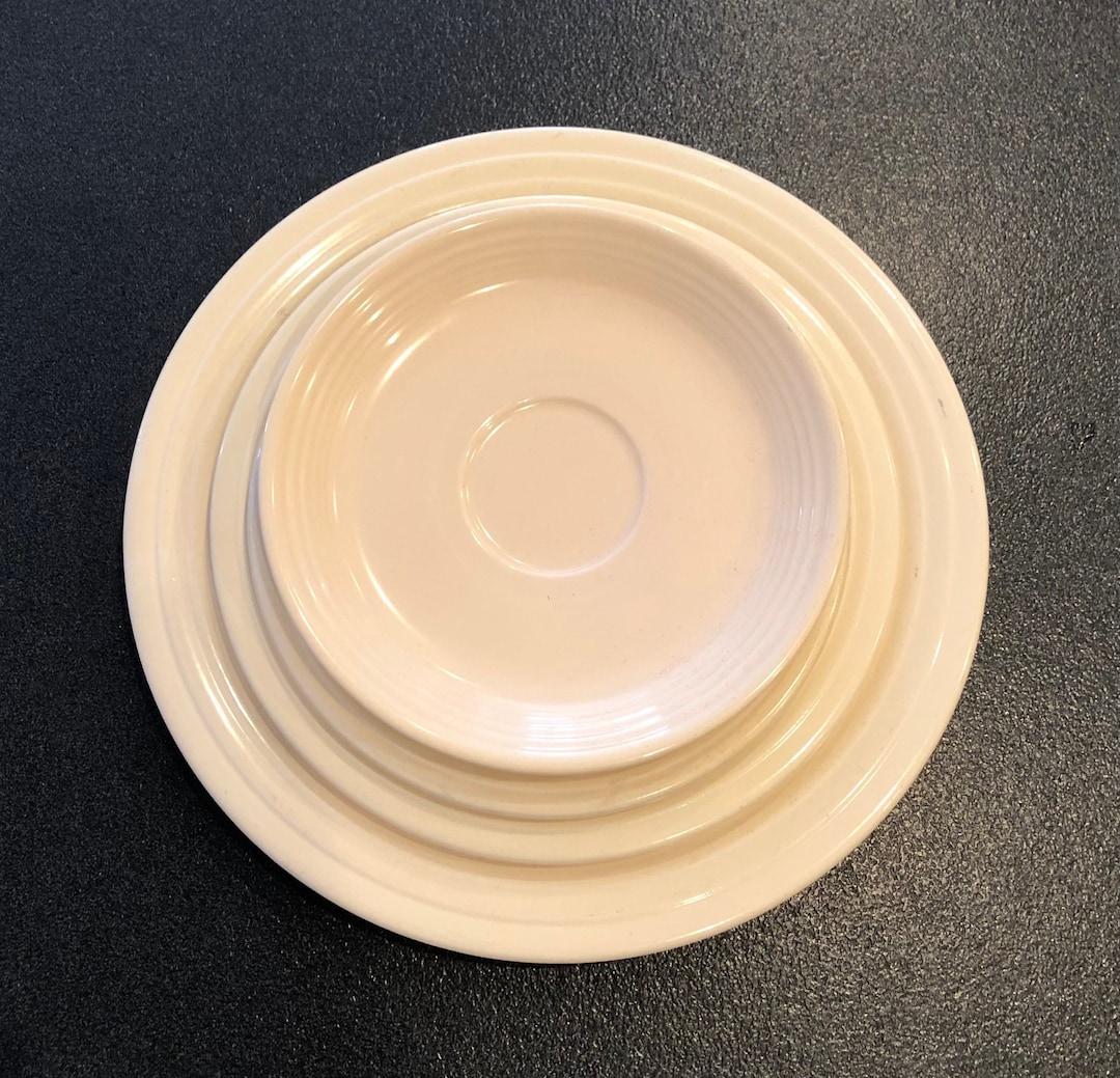 Vintage 4 Fiesta Original Ivory Plates Genuine Old Fiesta 1 Place ...
