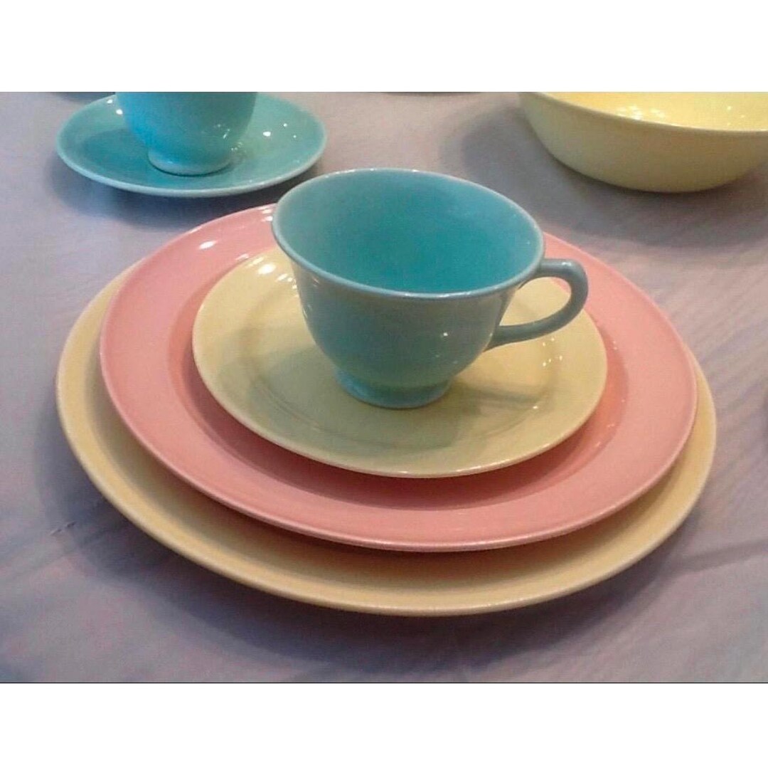 Vintage 1940s 20pc Luray Dish Set Luray Pastels Orig. 4 Colors Taylor ...