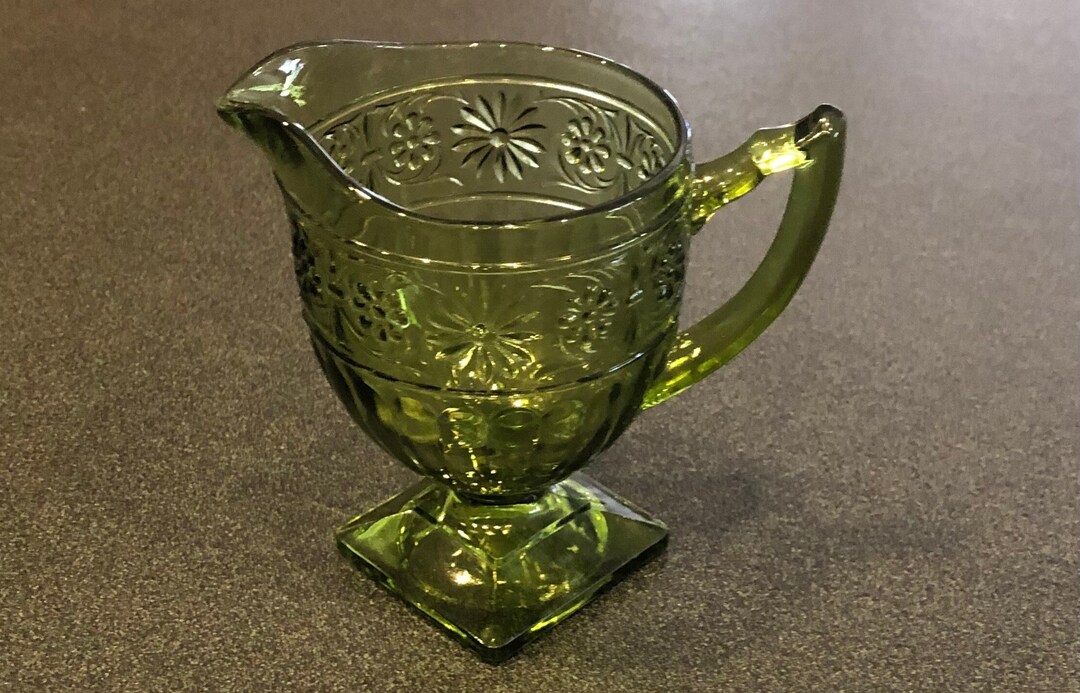 Vintage Depression Glass Daisy Green Creamer 4 1/2 Tall Indiana Glass ...