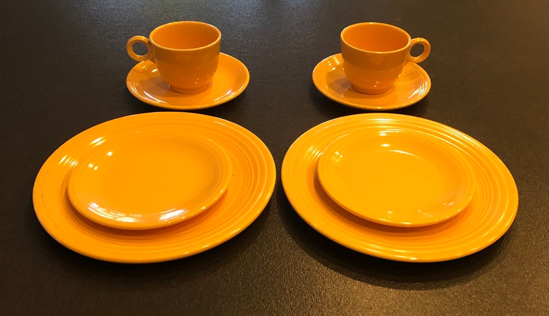 Vintage 8 Old Fiesta Orig. Yellow Plates Genuine Old Fiesta 2 Settings ...