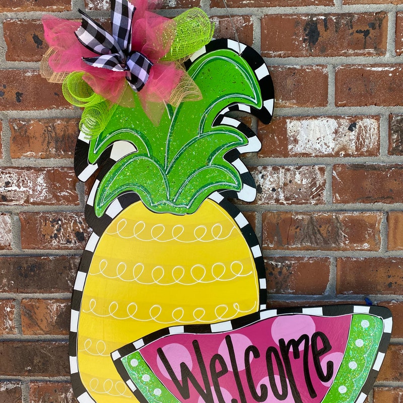 Pineapple Door Decor - Etsy