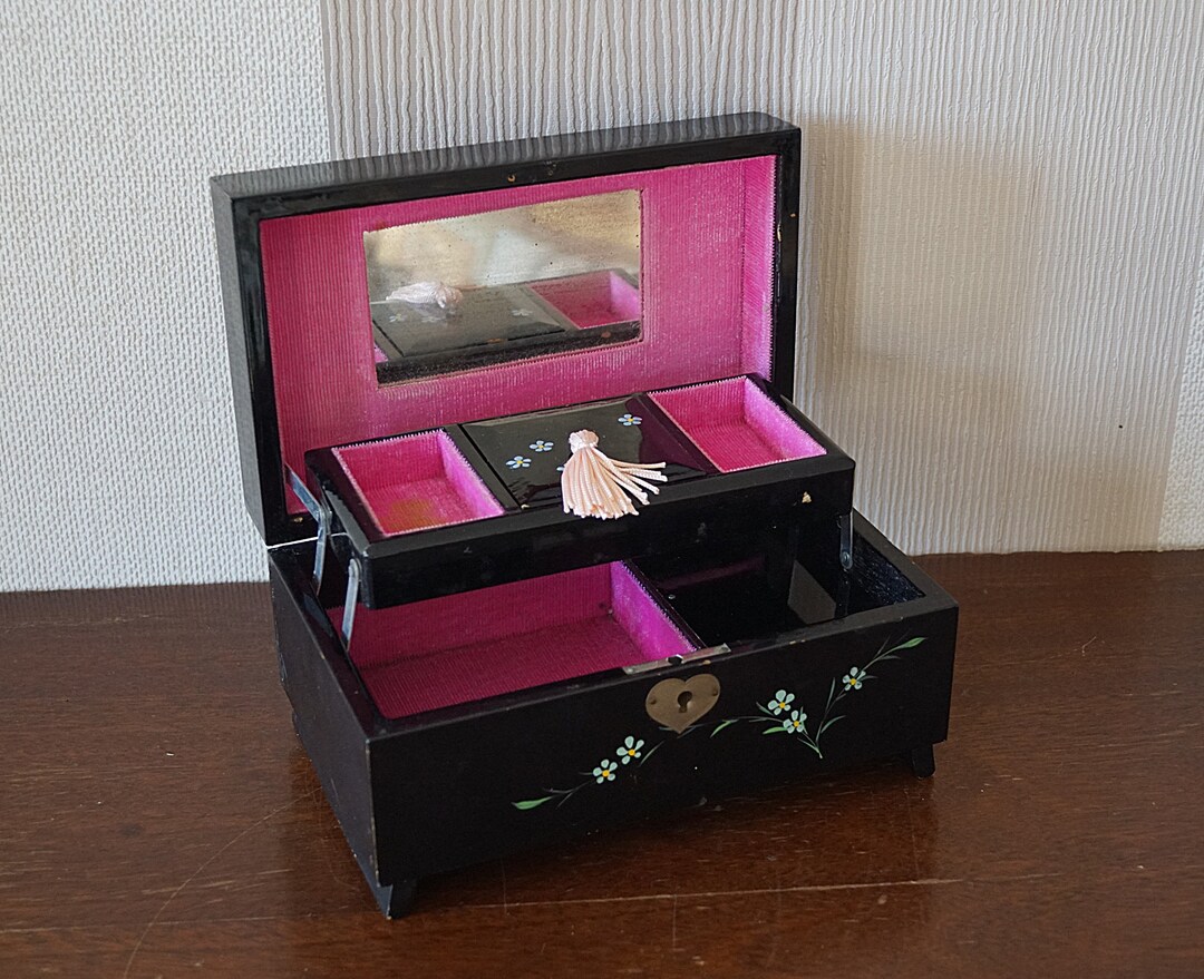 Collectible Vintage Japanese Lacquer Music Box With Compartments and ...