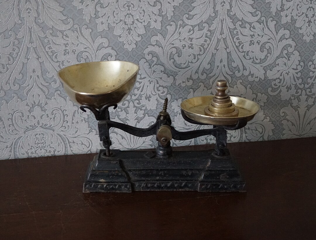 Antique Kitchen Scales With Brass Pans and Weights Made in England, Old ...