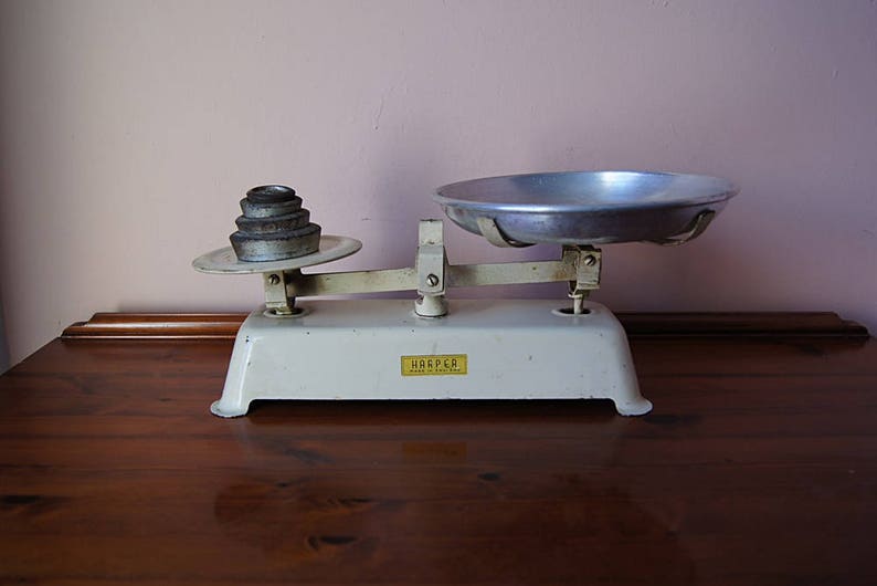 Vintage Harper market scale kitchen scale grocery scale. | Etsy