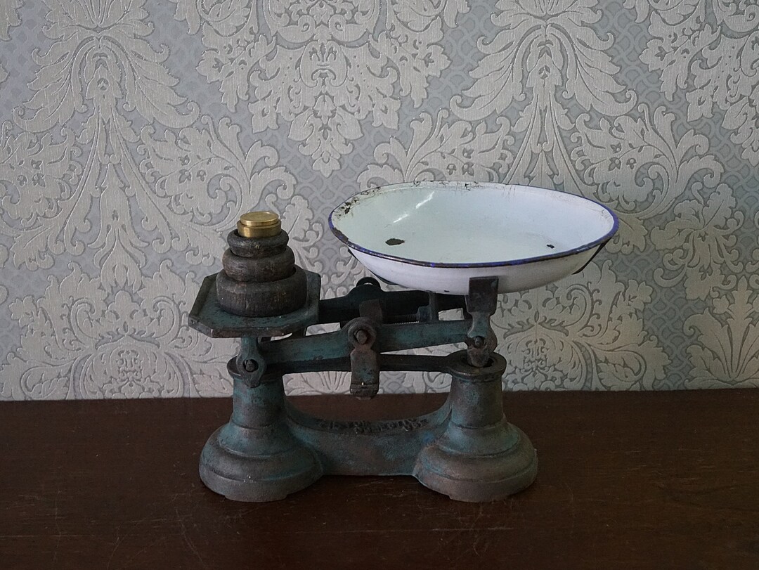 Vintage Kitchen Scales, Rustic Market Scale, Grocery Scale. - Etsy