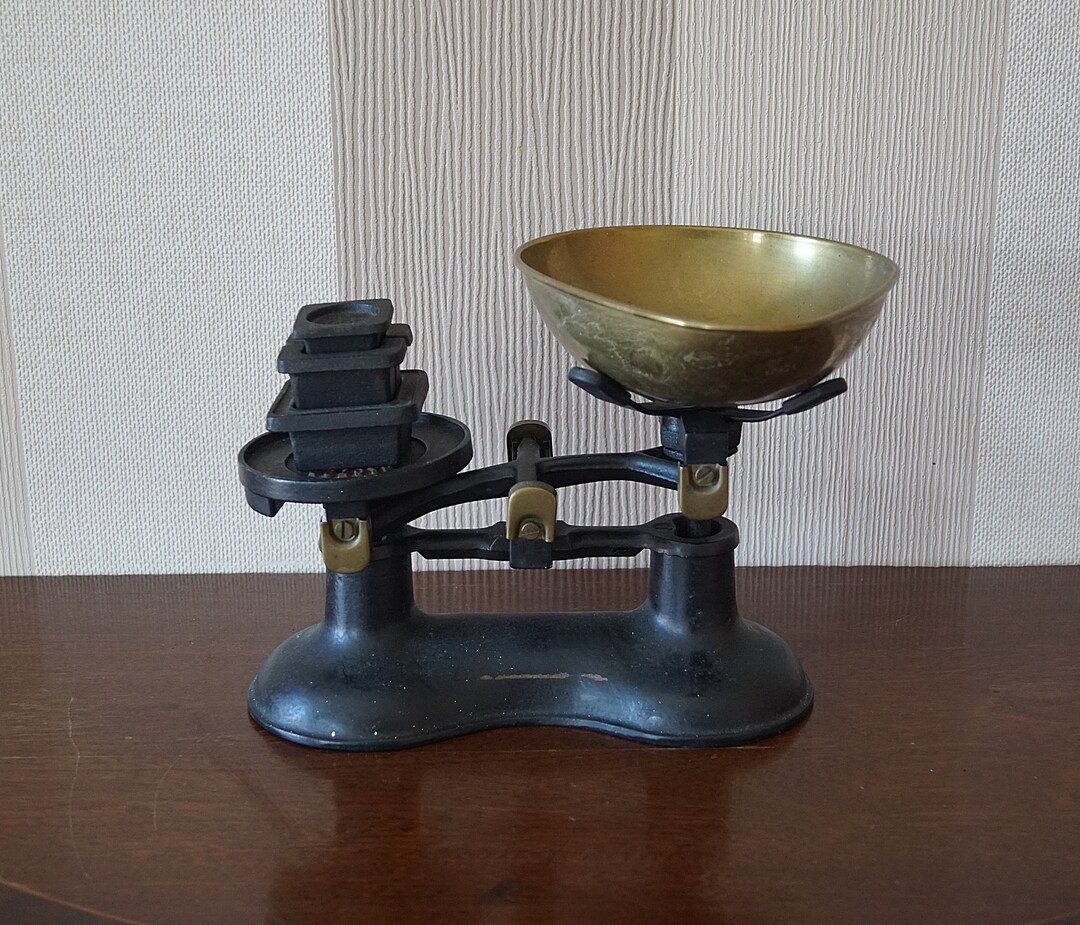 Victor England Vintage Cast Iron Kitchen Scales With Brass Pan - Etsy