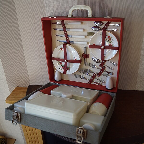 Vintage Picnic Set - Etsy UK