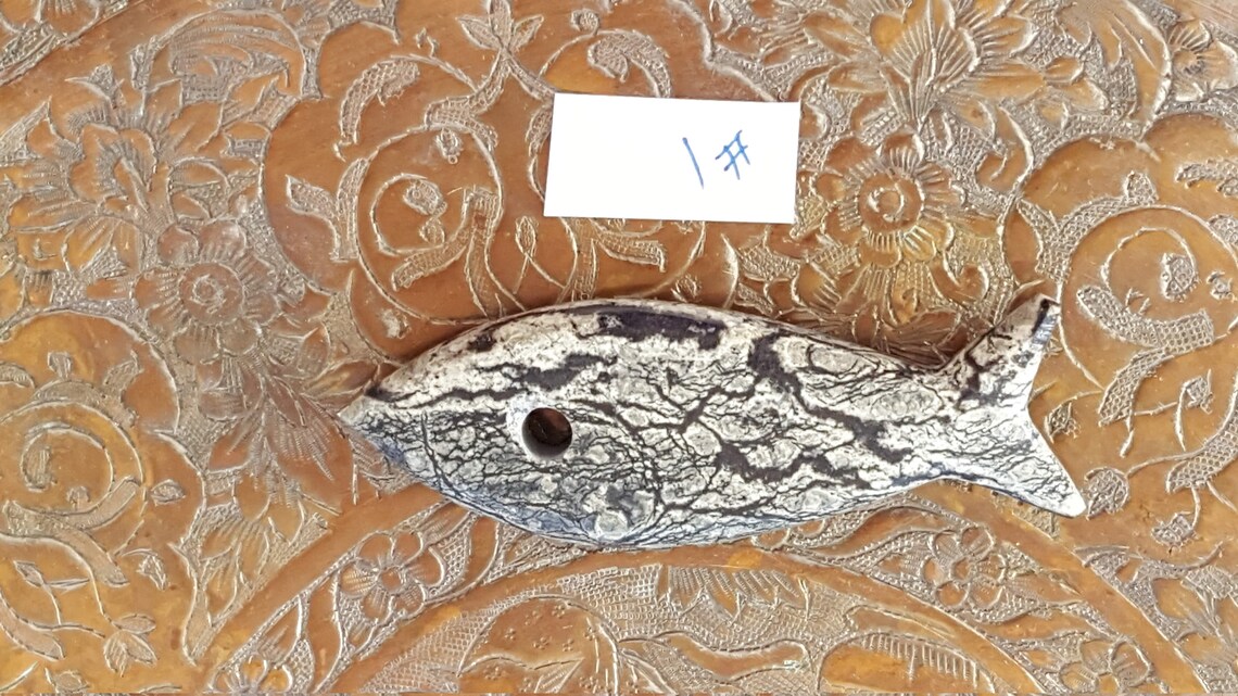 2 Stone Fish Beadsserpentine Hand Carved Stone Beadsfish - Etsy