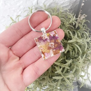 Memorial Flowers Keychain, Dried Flower Keychain, Keychain for Men ...