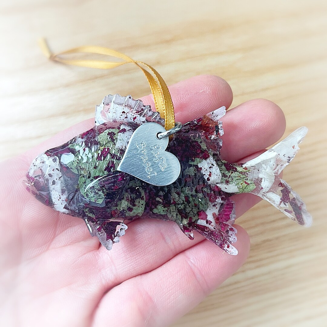 Fishing Memorial Gift, Dried Flowers Fish Ornament, Fishing Memorial ...