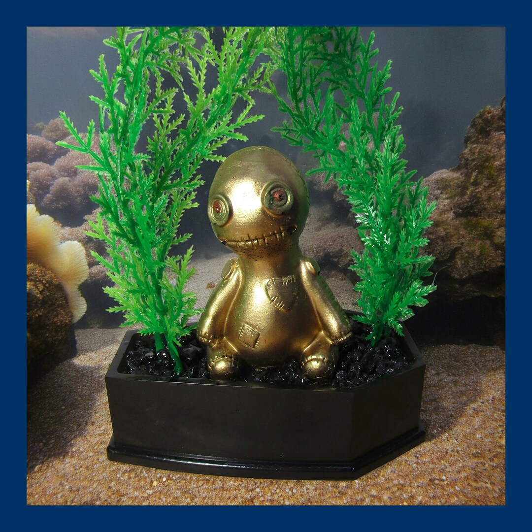 Voodoo Coffin Aquarium Decoration. Gold Creepy Doll and Tall Artificial ...