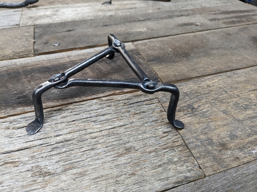 Forged Small Trivet/plant Stand - Etsy