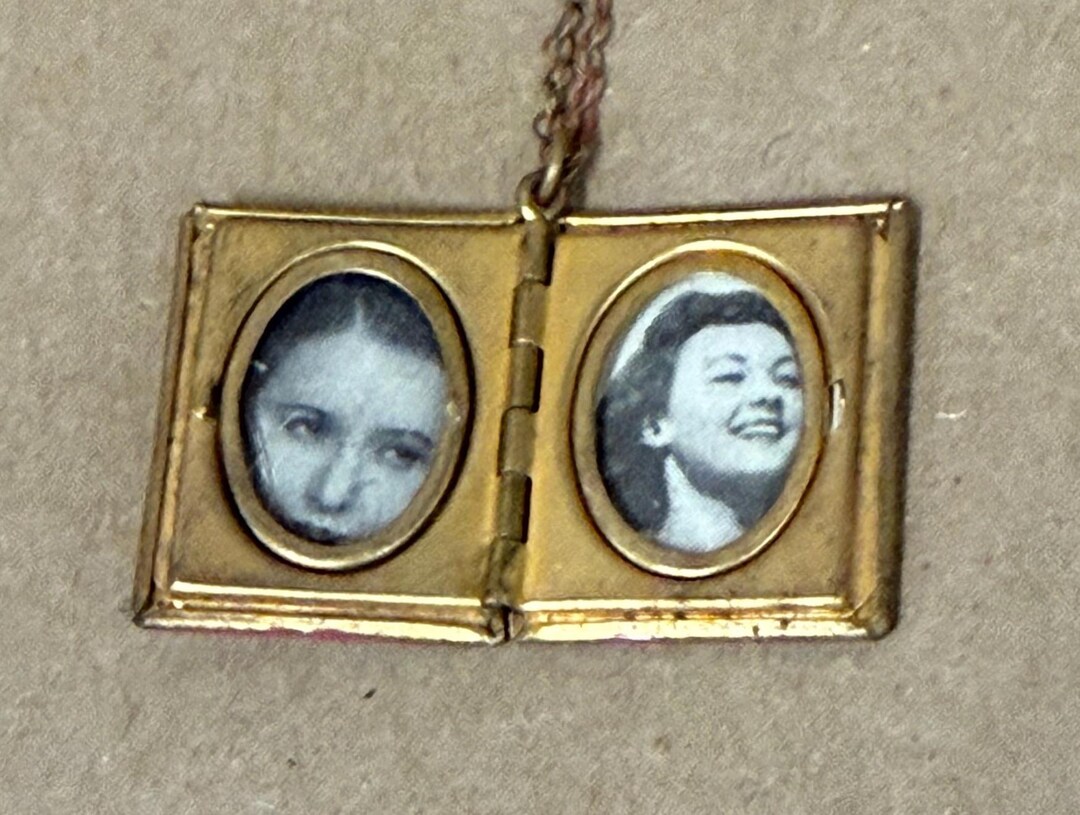 Vintage Locket Book Shape Folding Locket/pink Enamel Cover/2 Oval ...