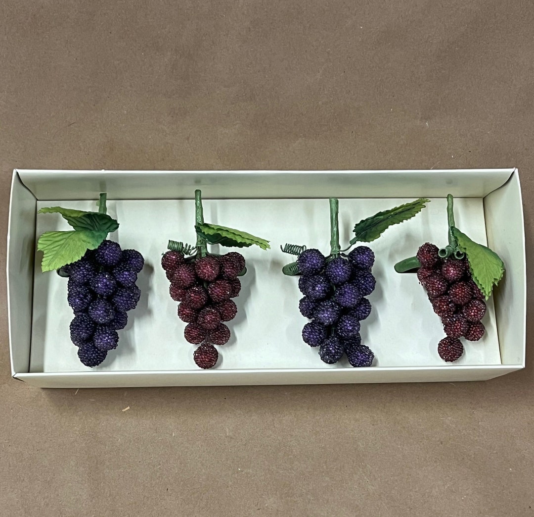 Set of 4 Napkin Rings/beaded Fruit/grape Clusters/purple Grapes/sugared Fruit/fruit Napkin Rings ...