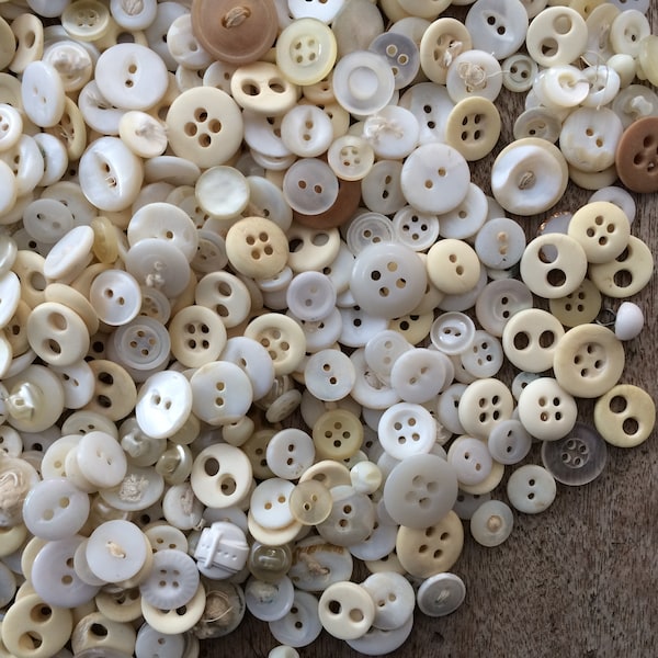 Bulk Buttons - Etsy