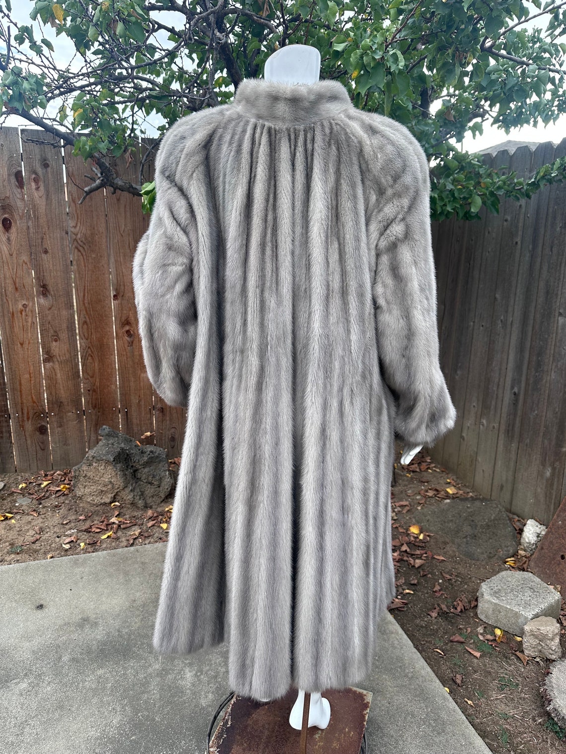 Breathtaking Glam Stunning Italian Sapphire Blue Grey Ranch Mink Fur ...