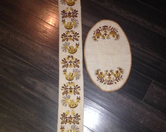 Hand embroidered linen | Etsy