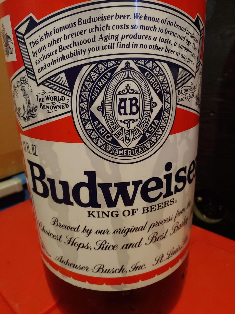Botella de plástico de cerveza Budweiser Bud de la década de 1970 ...