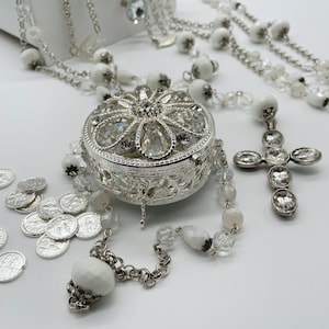 Silver and White Wedding Lasso With Unity Coins - Lazo De Boda Plateado ...
