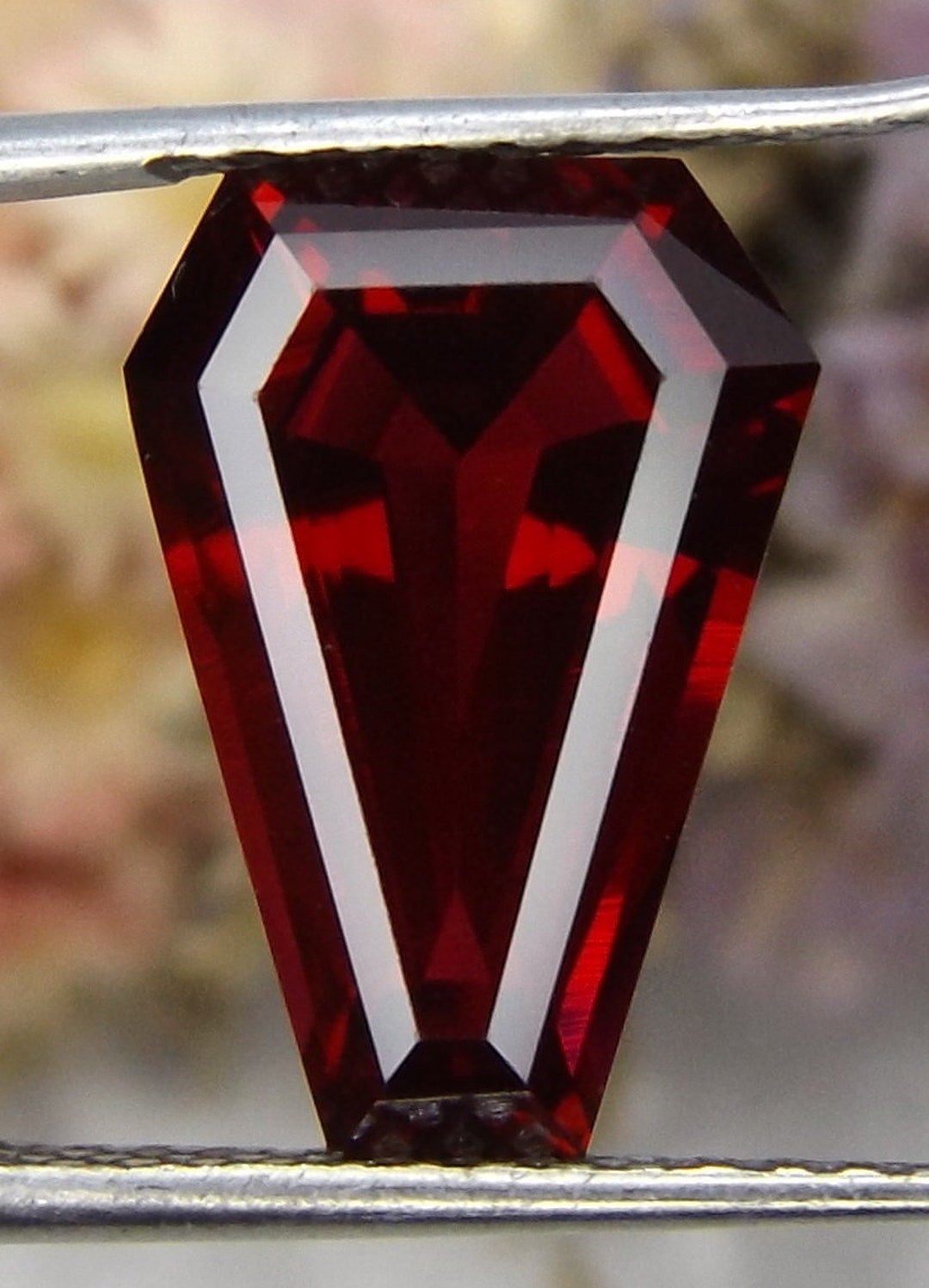 Excellent Pigeon Blood Red Ruby Coffin Cut 14x10mm. Ruby Lab Corundum ...