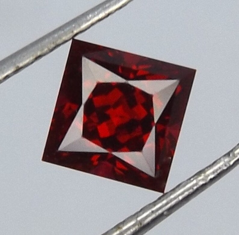 Excellent Pigeon Blood Red Ruby Square Princess Cut 6x6mm. Ruby Lab ...
