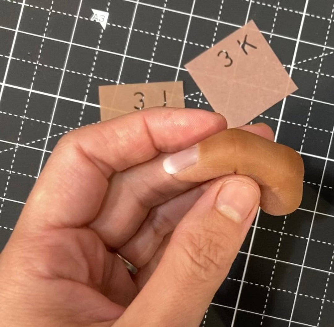 New Women's Right Flexed Pinky- Altered From Louise Model- Only Comes ...