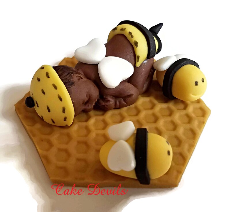 Baby Bumble Bee Fondant Cake Topper, Fondant Sleeping Bee Sunflower ...