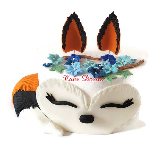 Fondant Fox Cake Topper Set, Fox Cake with Flowers, Handmade Edible Fox ...
