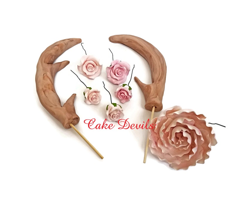Fondant Antlers and Roses Cake Toppers, Hunting Cake Decorations ...