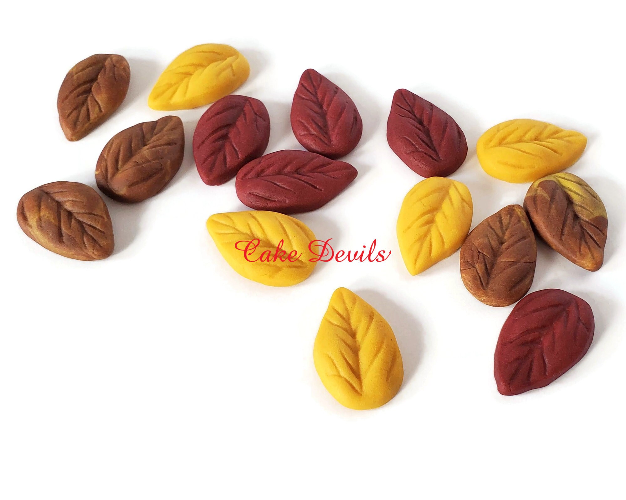 Fall Pumpkin Cake Decoratoins, Fondant Pumpkins, Autumn Leaves Cake ...