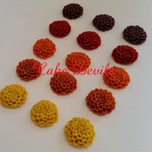 Fall Mum Flowers Fondant Cake Decorations, Chrysanthemum Flower Cake ...