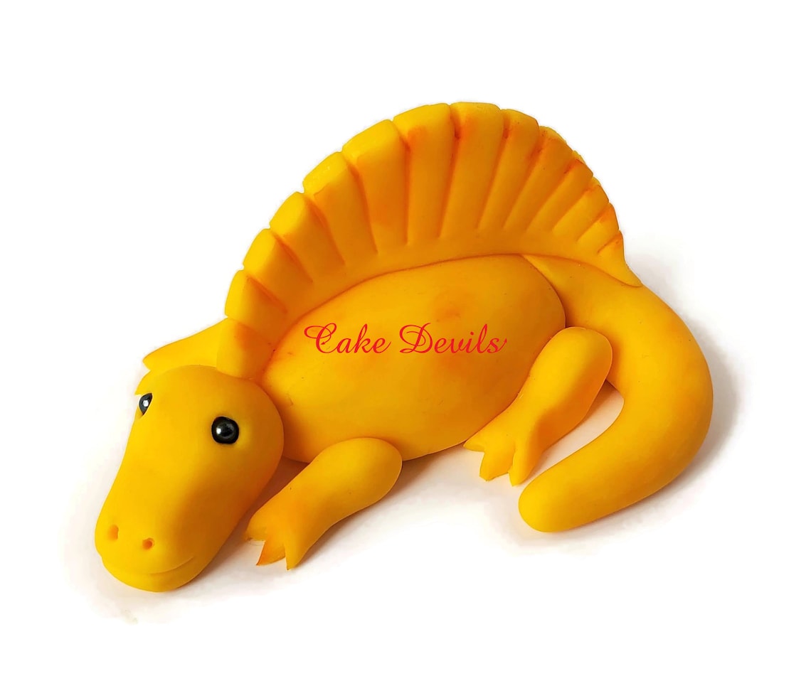Fondant Spinosaurus Dinosaur Cake Topper, Handmade Dinosaur Cake ...