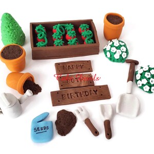 Fondant Garden and Vegetable Food Cake Toppers, Gardening Cake ...