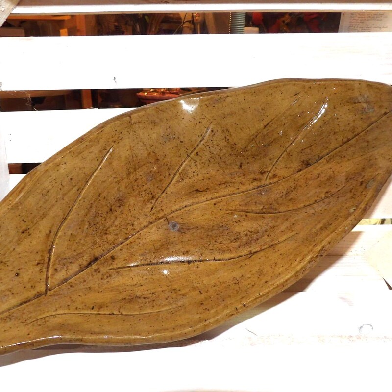 Leaf Pottery - Etsy