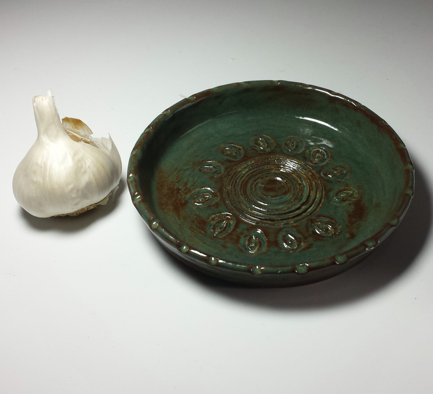 Pottery Garlic Grater Dish,Ceramic Garlic Grater Dish,Green Garlic Dish ...
