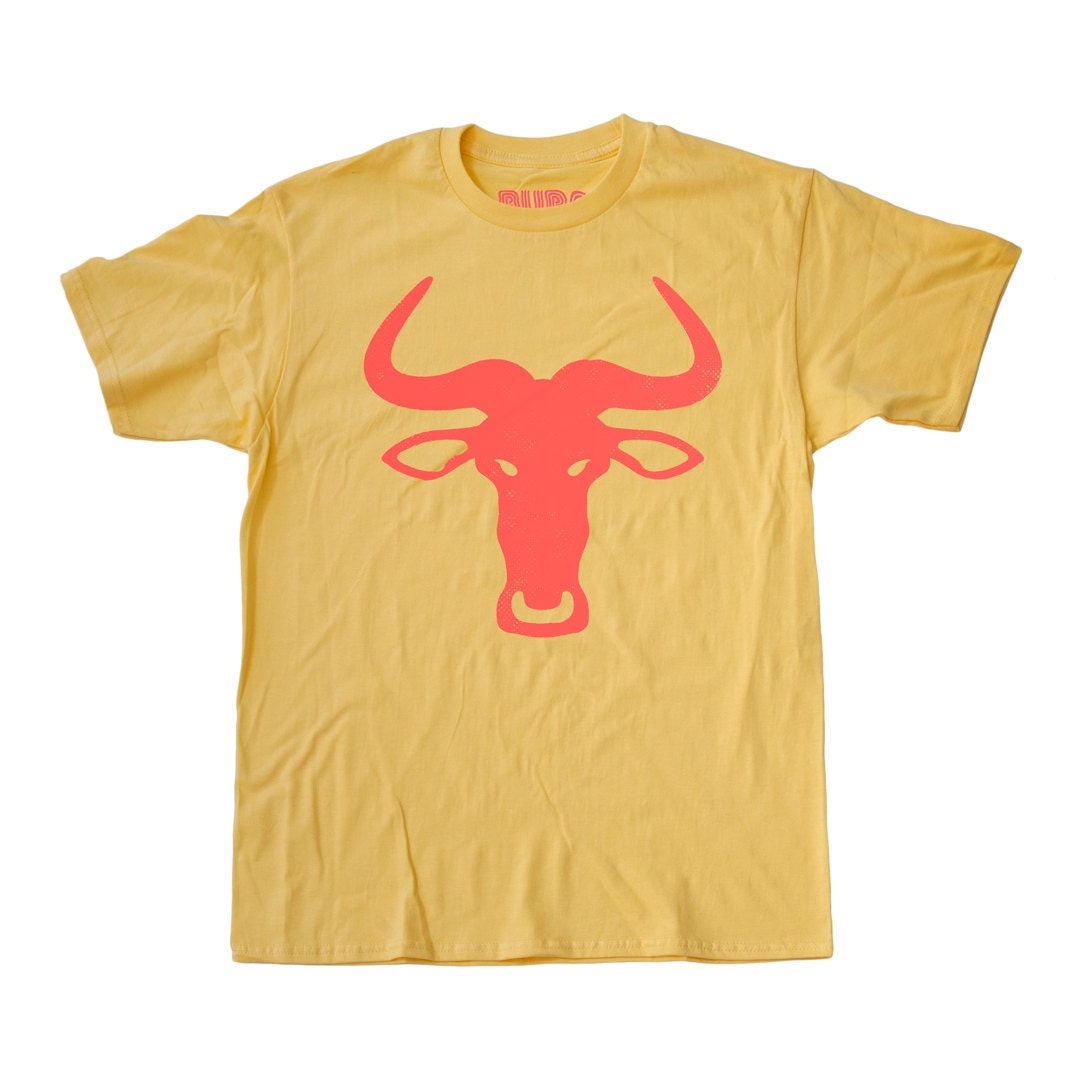 SALE ITEM! Wildebeest Buffalo Cattle Shirt - Yellow Red - Mens T Shirt ...