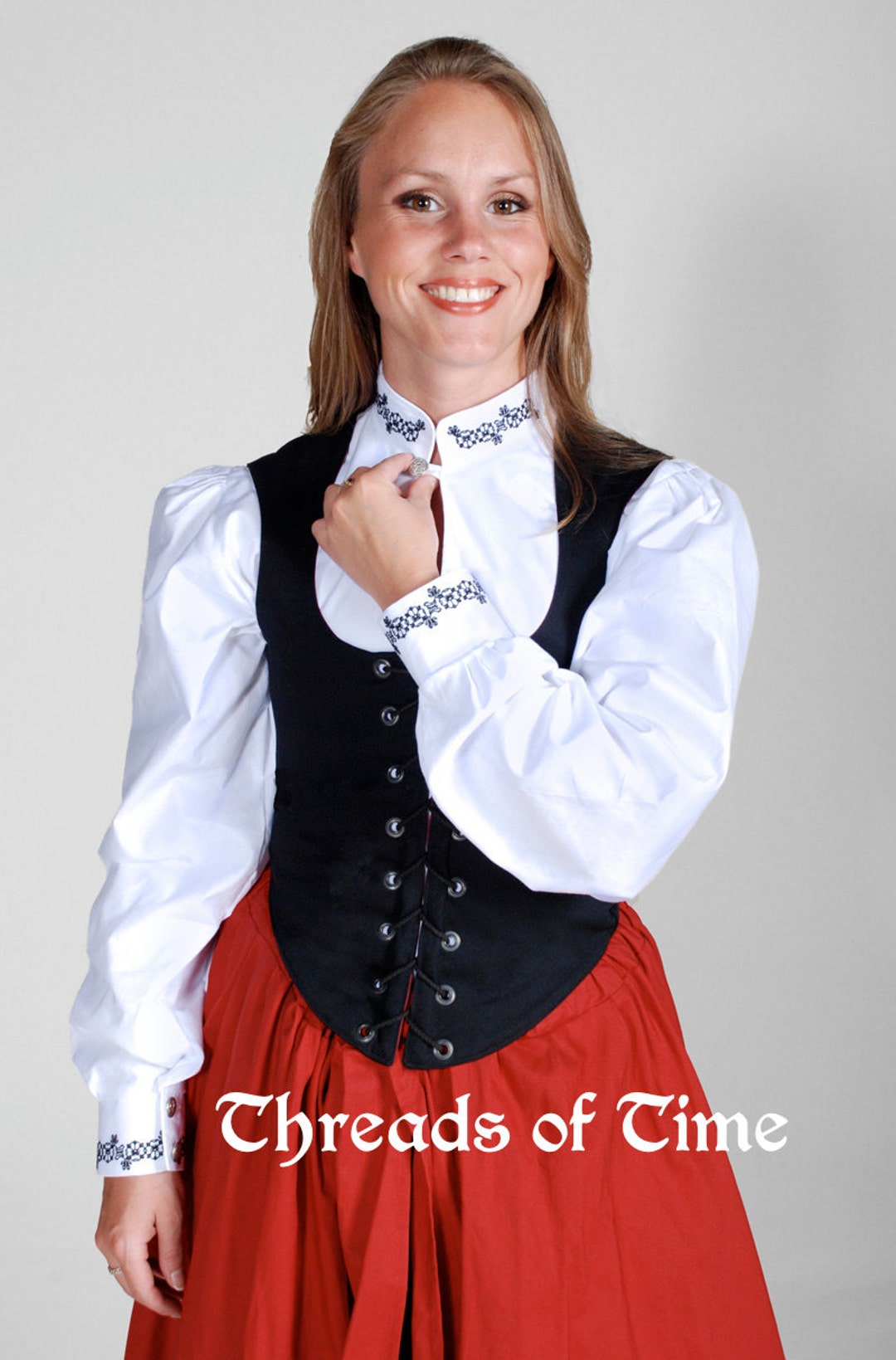 Renaissance Blackwork Tudor Rose Shirt - Etsy