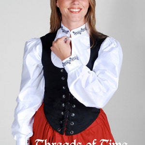 Renaissance Blackwork Tudor Rose Shirt | Etsy