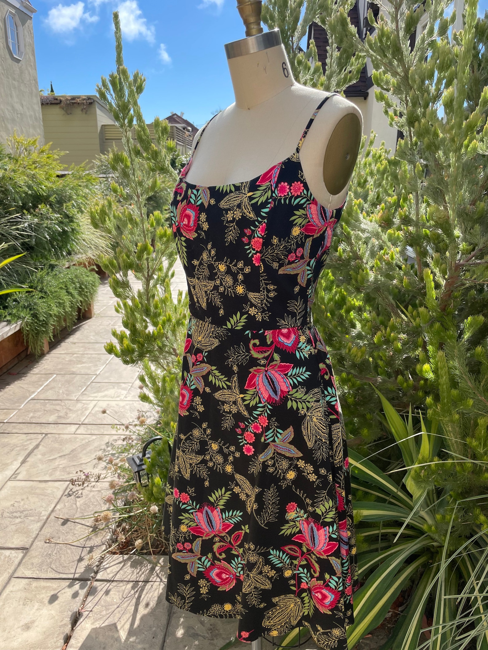 Colorful floral knee length cotton sundress in black pink teal | Etsy