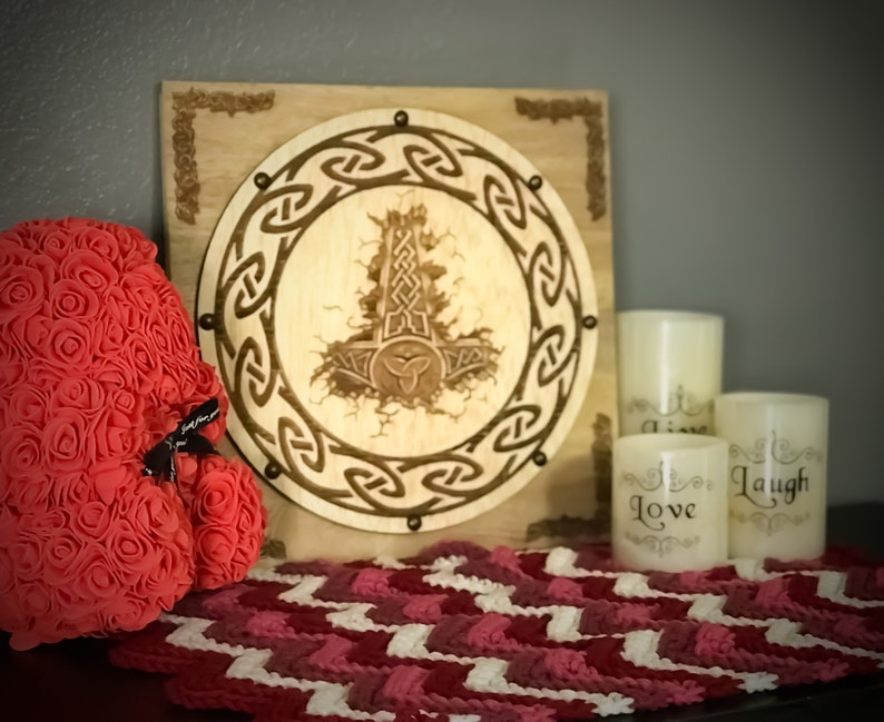 Thor's Hammer & Norse Knot Viking Shield Art Nordic - Etsy