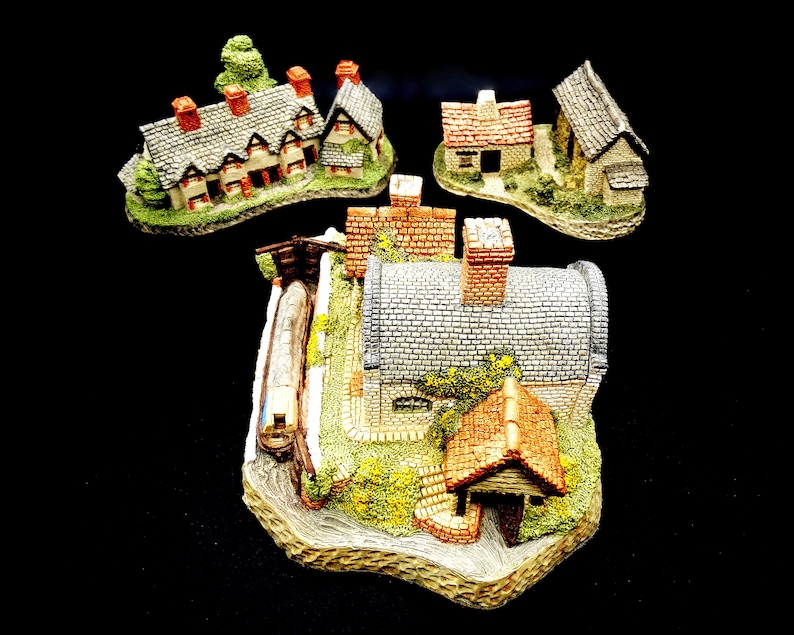 Vintage Period English Cottage Figurines, David Winter English Cottage ...