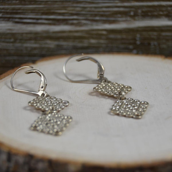 Lever Back Closure Earrings - Etsy